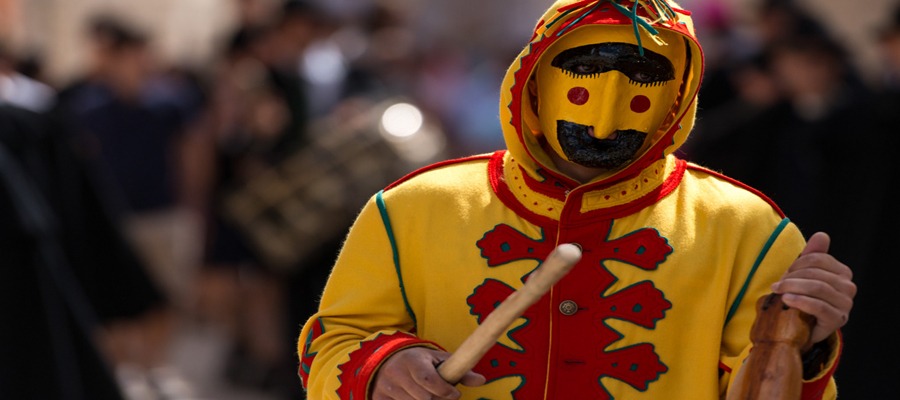 Los Colachos: Una Tradición Española Ancestral - LOS21REVISTA